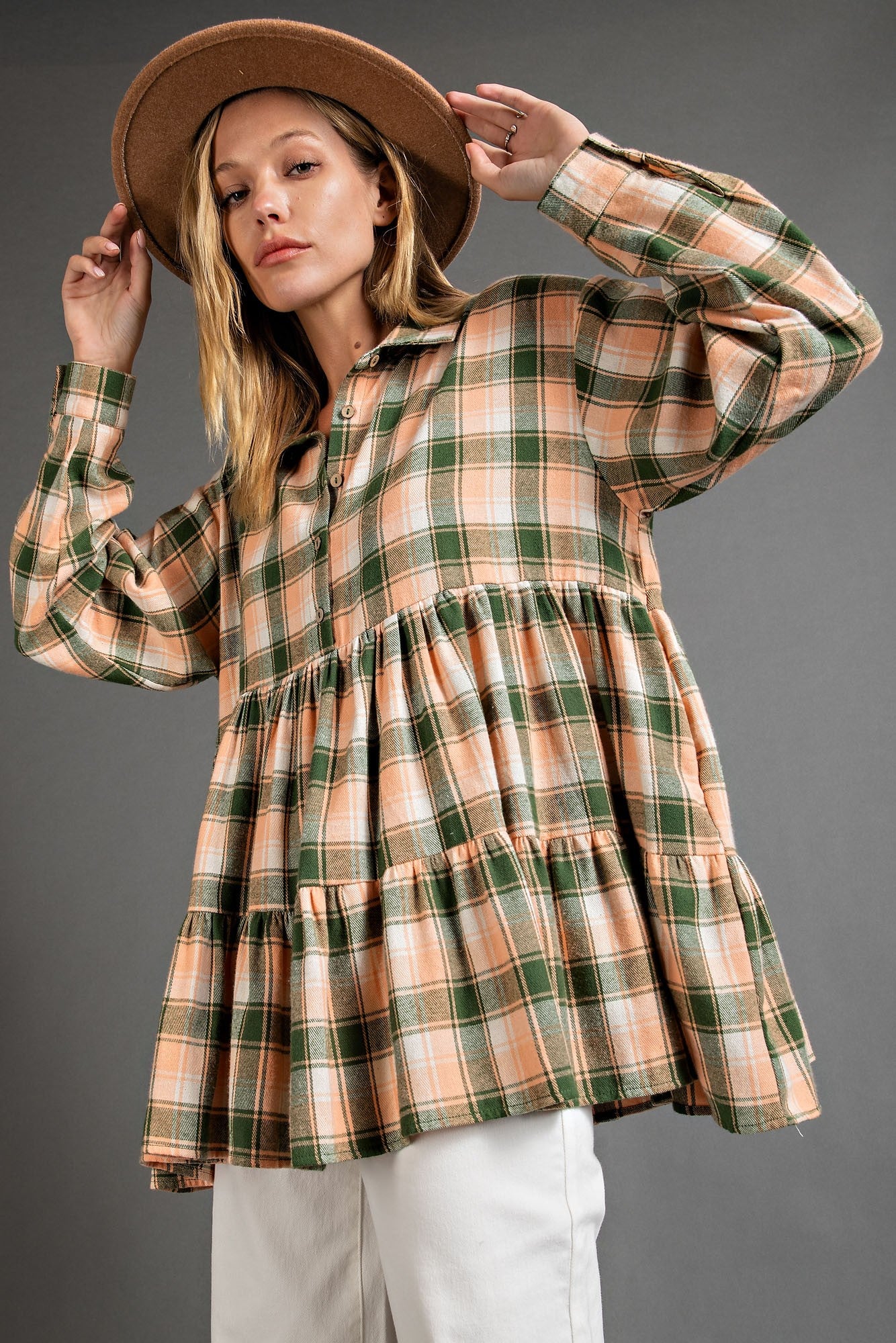 Danielle Blush Green Top – Apostolic Threads Boutique